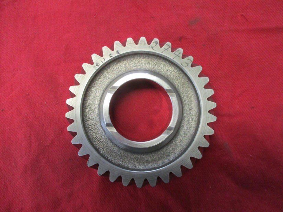 USED NLA ORIGINAL GENUINE PORSCHE 901/911- 4 SPEED MAIN SHAFT & A 1ST ...