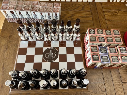 Vintage Avon Chess Board With Cologne Chess Set (32) Piece Bottles ...