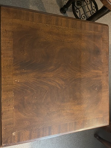 Great Quality Henredon square Table. 26x26 X25” Height. DFW delivery ...