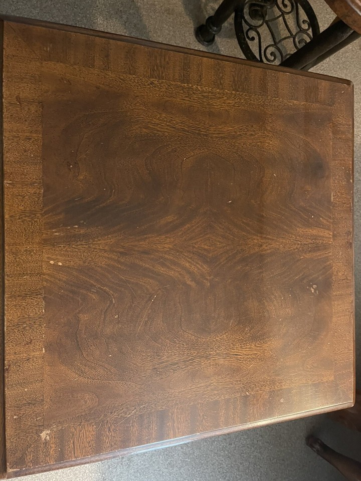 Great Quality Henredon square Table. 26x26 X25” Height. DFW delivery ...