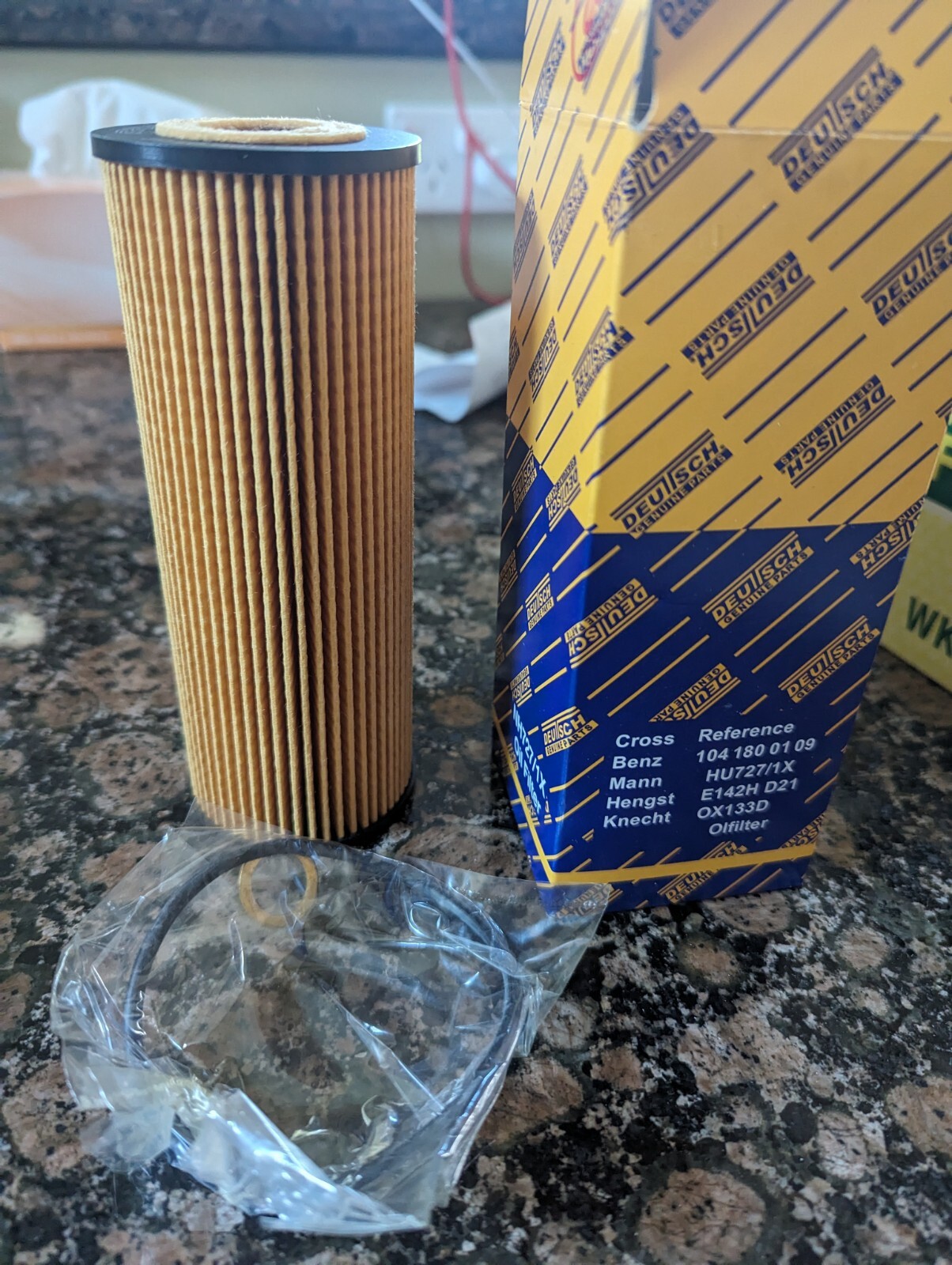 1041800109 Deutsch Engine Oil Filter Kit for W124 W129 W140 R170 W202 ...