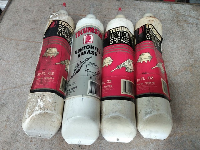 NOS OEM Tecumseh Bentonite Grease 32 FL Oz. in Bottle 788067b for sale ...