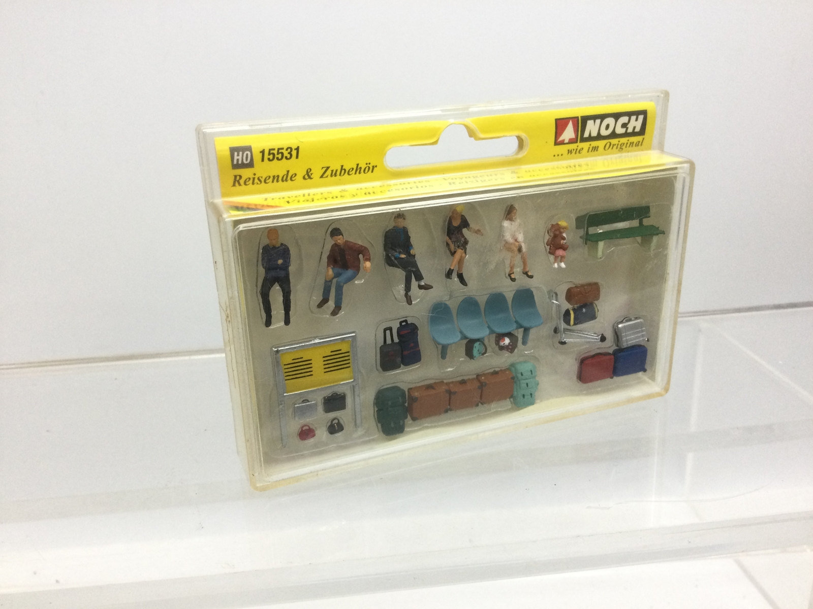 Noch 15531 HO/OO Gauge Travellers and Accessories Figure Set | eBay