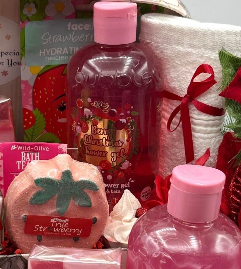 Ladies Pamper Hamper Gift BERRY CHRISTMAS Shower Bath Bombs Yankee ...
