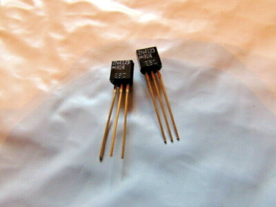 2N4123 Genuine Motorola Hi-Quality Gold Lead Transistors (Quantity 2 ...