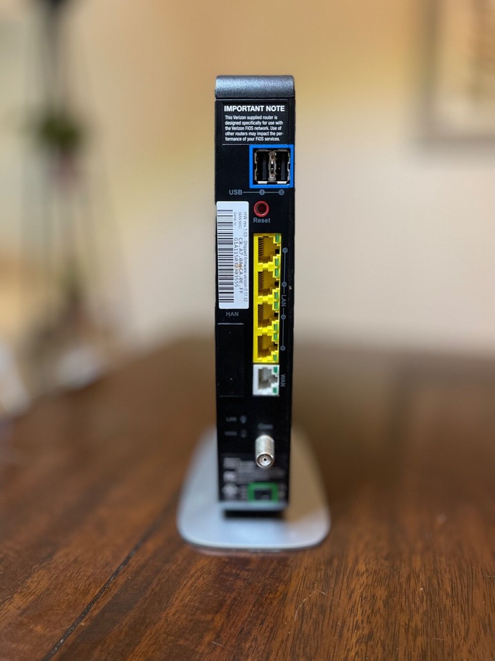 Verizon Fios Quantum Gateway 4-Port Dual Band Wi-Fi Router - Black ...