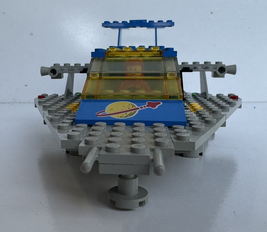 Vintage LEGO Space Set 487 SPACE CRUISER (minor substitutions) w ...