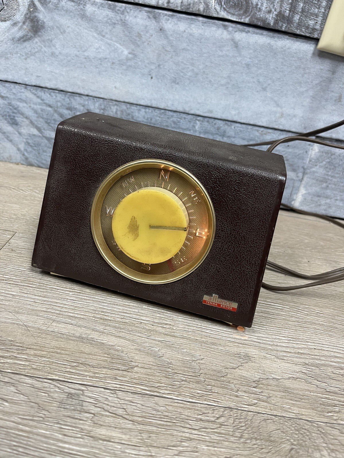 Vintage 60s Alliance U-100 TV Antenna Rotator 115v Tenna Rotor Movie ...