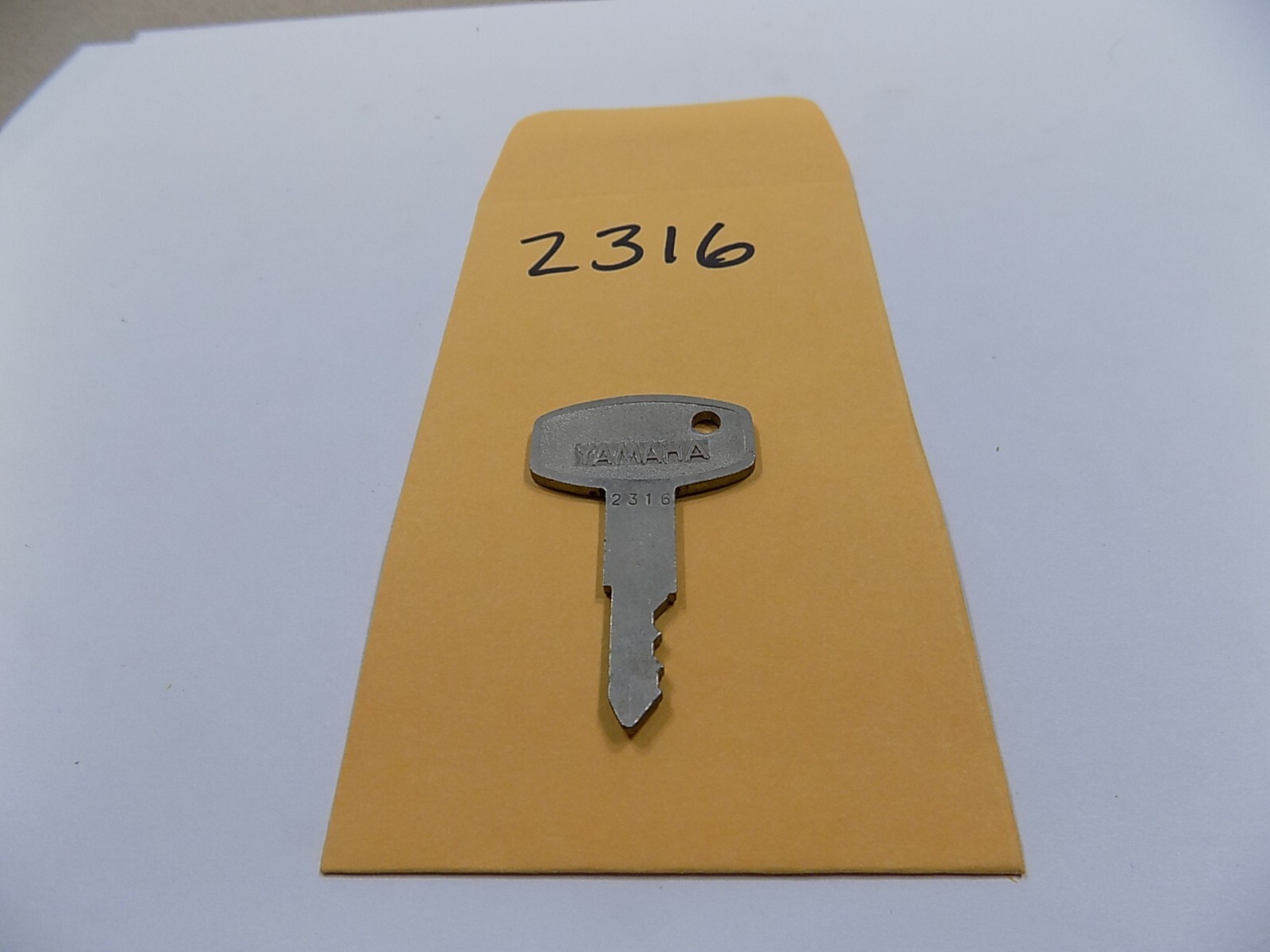 OEM NOS ORIGINAL YAMAHA MOTORCYCLE PRE-CUT KEY / # 2316 | eBay