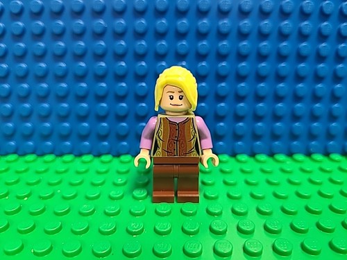 Lego Phoebe Buffay Minifigure 21319 LEGO Ideas Friends idea061 CMF Lot ...