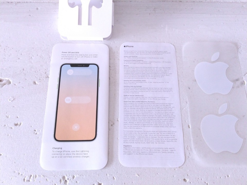 APPLE iPHONE 11 BOX ONLY 64GB Original Packaging OEM Stickers ...