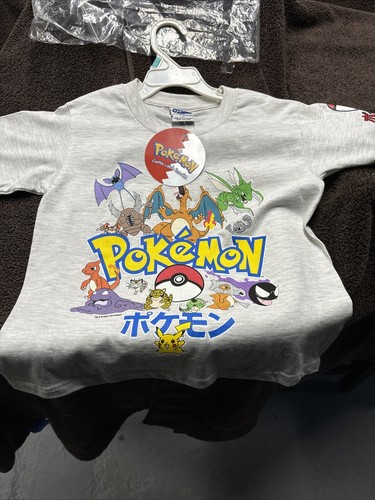 Pokémon T-Shirt Medium Vintage Officially Licensed Nintendo Merch Gray ...