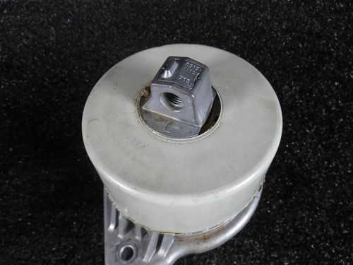 Mercedes S550 S560 S63 Engine Mount Front LH RH Set 2014 2020 ...