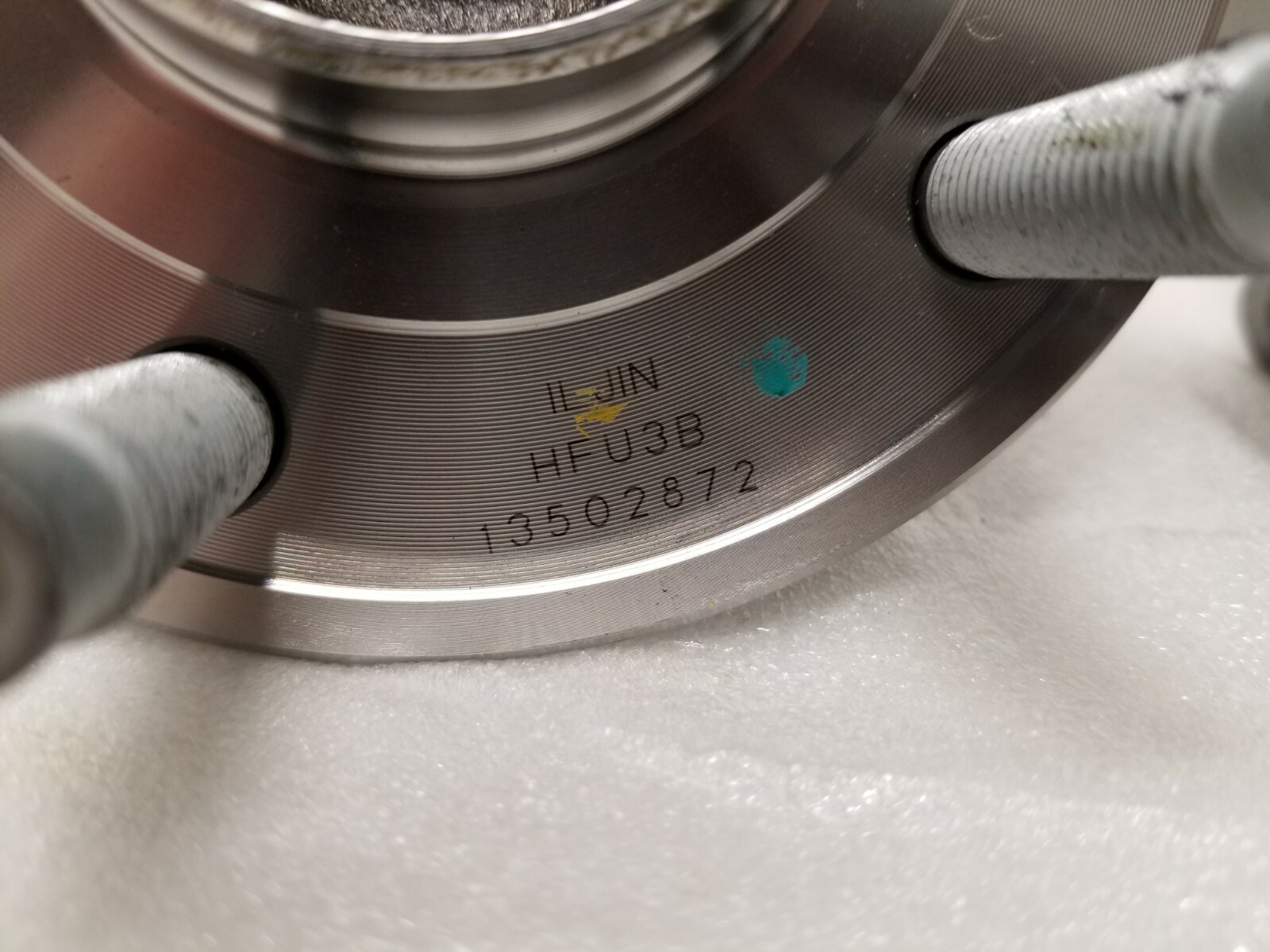 2 New GM OEM REAR Hub Bearing PAIR Fits 2011-2016 Chevrolet Cruze ...