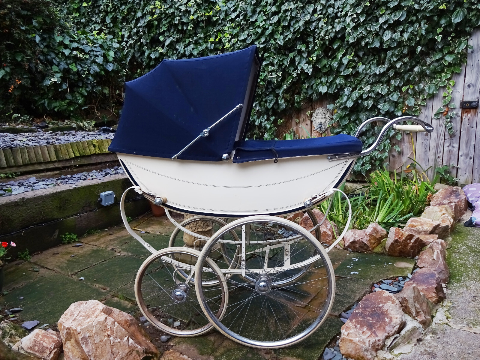 Vintage 1957 Osnath Coachbuilt Pram | eBay UK