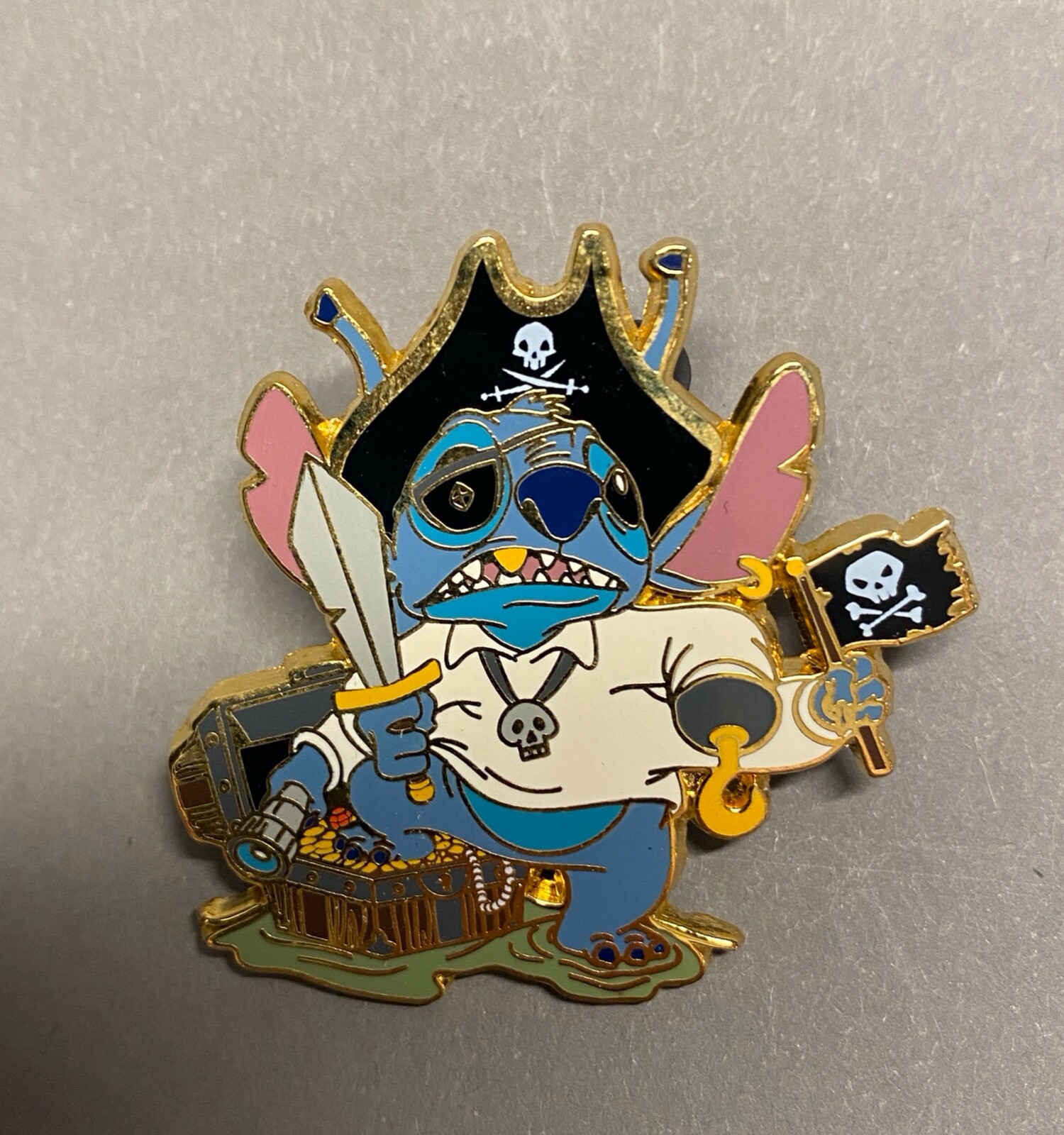 Disney WDW - Pirates of the Caribbean, Pirate Stitch Pin, 2006 release ...