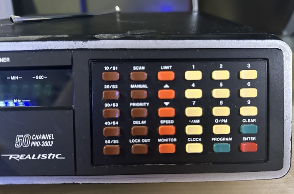 REALISTIC RADIO SHACK PRO-2002 50 CHANNEL SCANNER Model 20-116 REPAIR ...