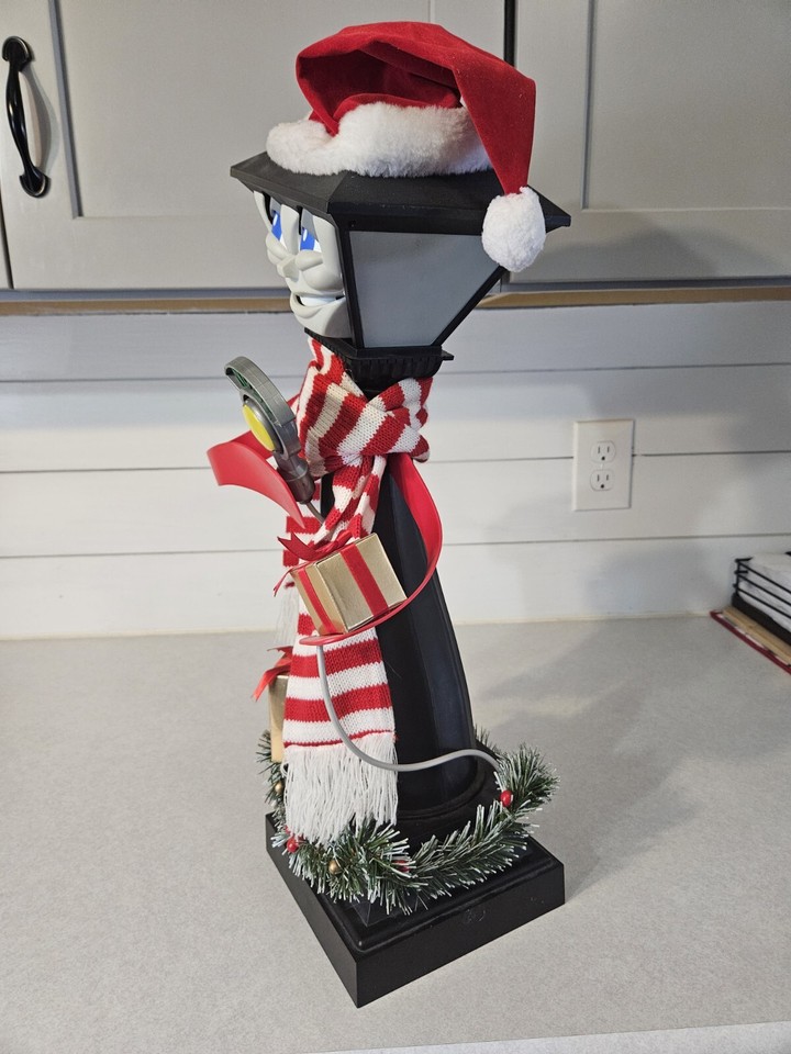 Vintage Telco Frank E. Post Animated Chritsmas Singing Lamp Post W Box ...