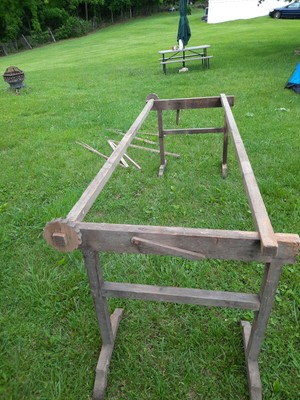 Primitives - Quilt Rack