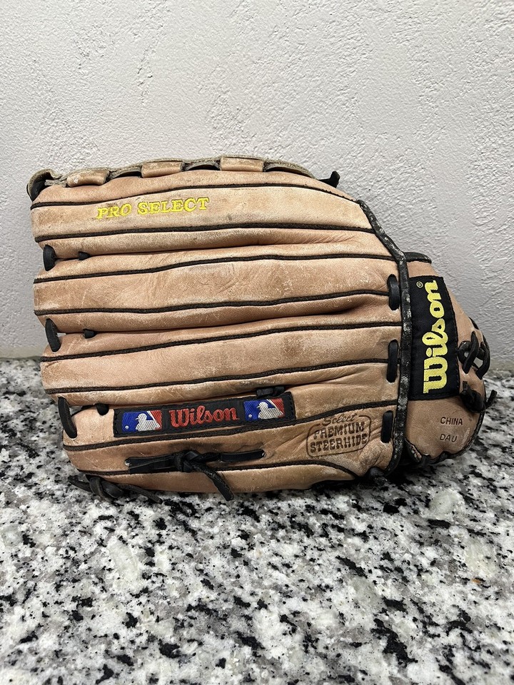 Wilson Pro Select A1745 S4 13" Leather Baseball Softball Glove Right ...