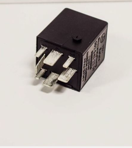 NEW GENUINE MERCEDES BENZ SLK R170 320 RELAY FOR ELECTRIC SEAT ...