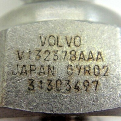 NEW GENUINE/ OEM V132378AAA 31303497 SENSOR, OIL PRESSURE for VOLVO | eBay