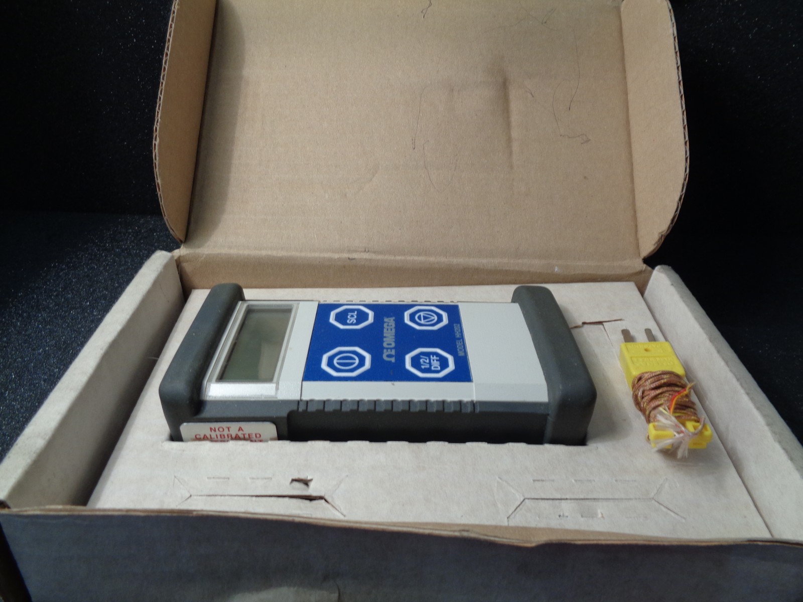 Omega HH202 Handheld Digital Thermometer | eBay