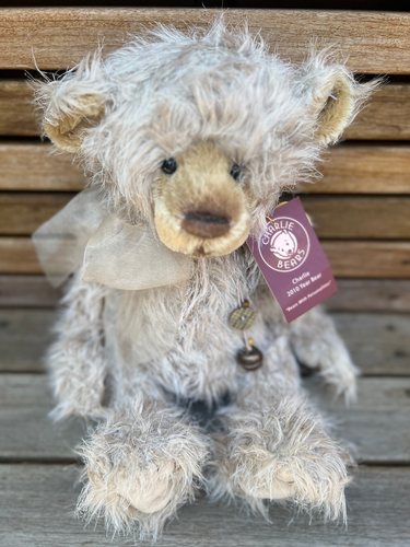 Charlie Bear Charlie 2010 year Bear. Hug Number 2. CB104041 Retired ...
