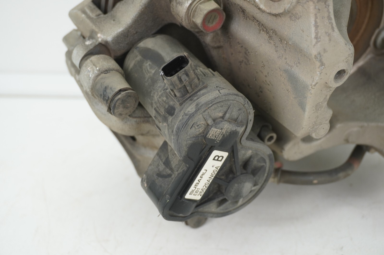 2020 - 2023 SUBARU OUTBACK REAR RIGHT STEERING SPINDLE KNUCKLE Caliper ...