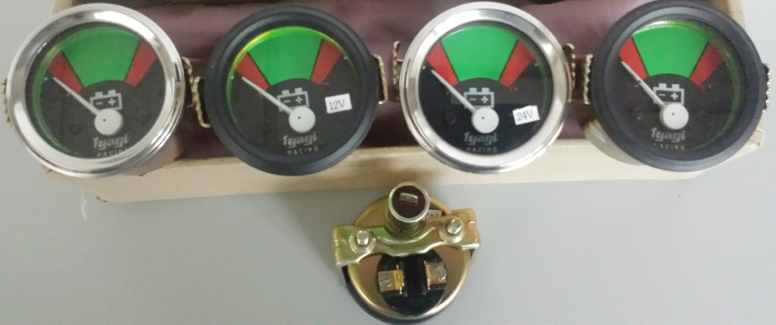 2" CAR UNIVERSAL 12V BATTERY CLOCK Black Chrome BEZEL 52mm DIAL GAUGE ...