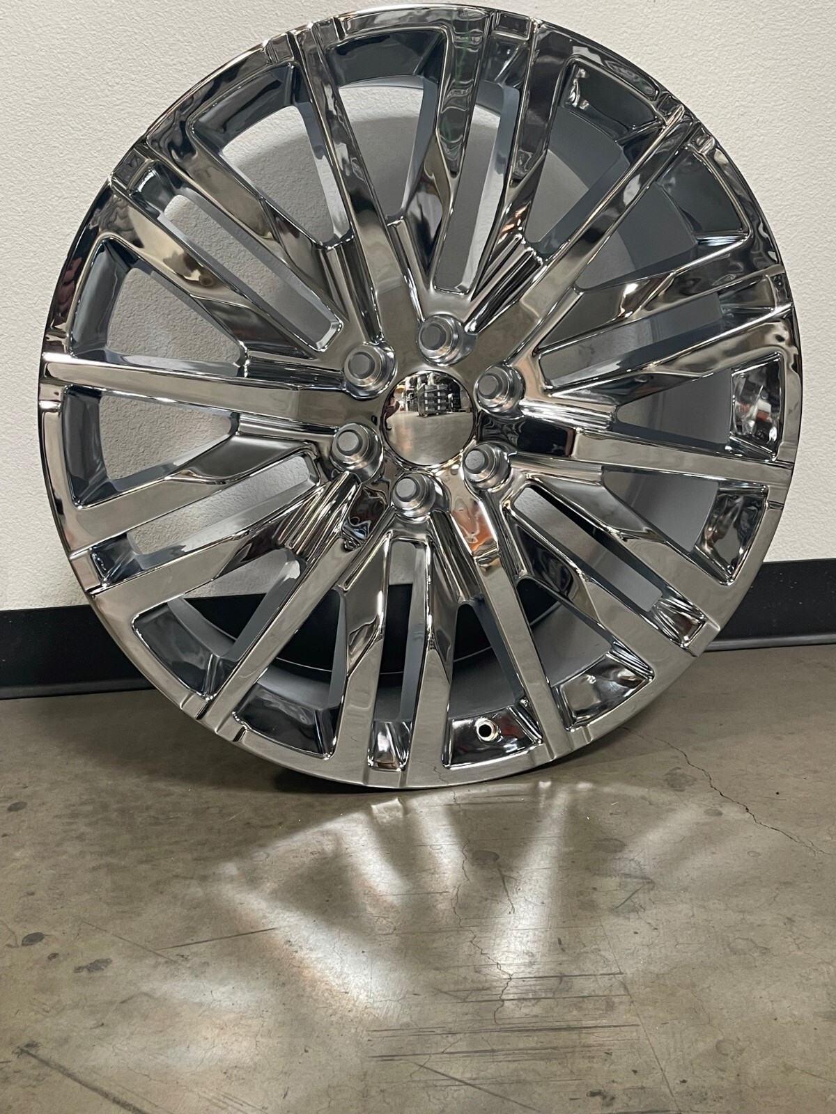 Fits 24" GM 6 Split Spoke 5921 Chrome Wheels Rim for Chevy Silverado ...