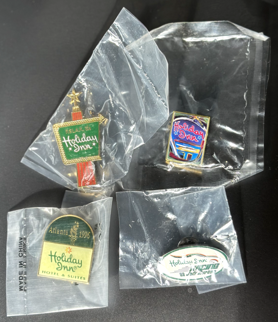 Lot of 4 New Vintage Holiday Inn Hotel Pins Hat Lapel Pin in Original ...