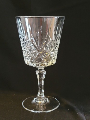 Cristal D'Arques Durand WINE Chantilly Taille Beaugency Crystal Glass ...