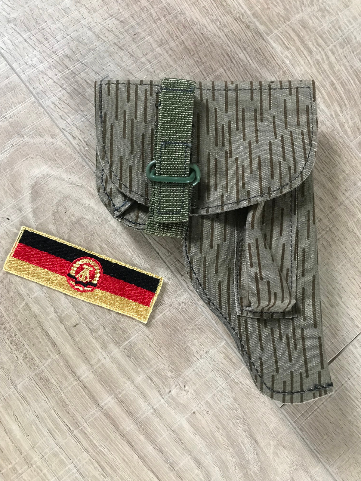 NVA PISTOLENTASCHE STRICHTARN UTV und