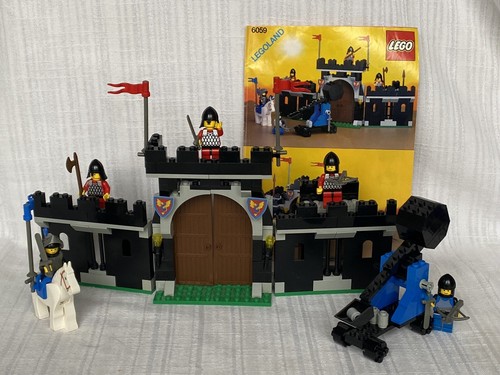 LEGO Castle Knight’s Stronghold, Set #6059, Complete w/Instructions ...