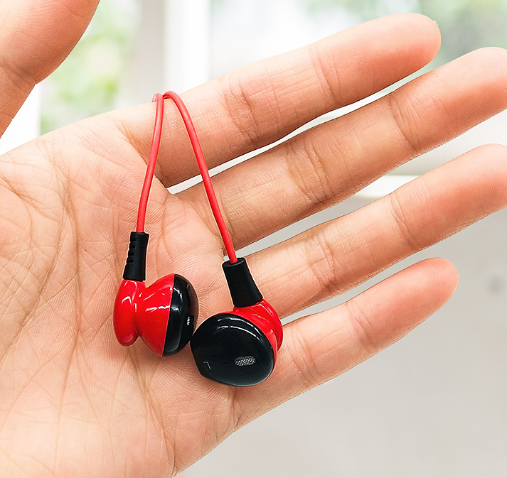 In-Ear 3.5mm Wired Earphone Earbuds Stereo Earphone for Mobile Phone ...