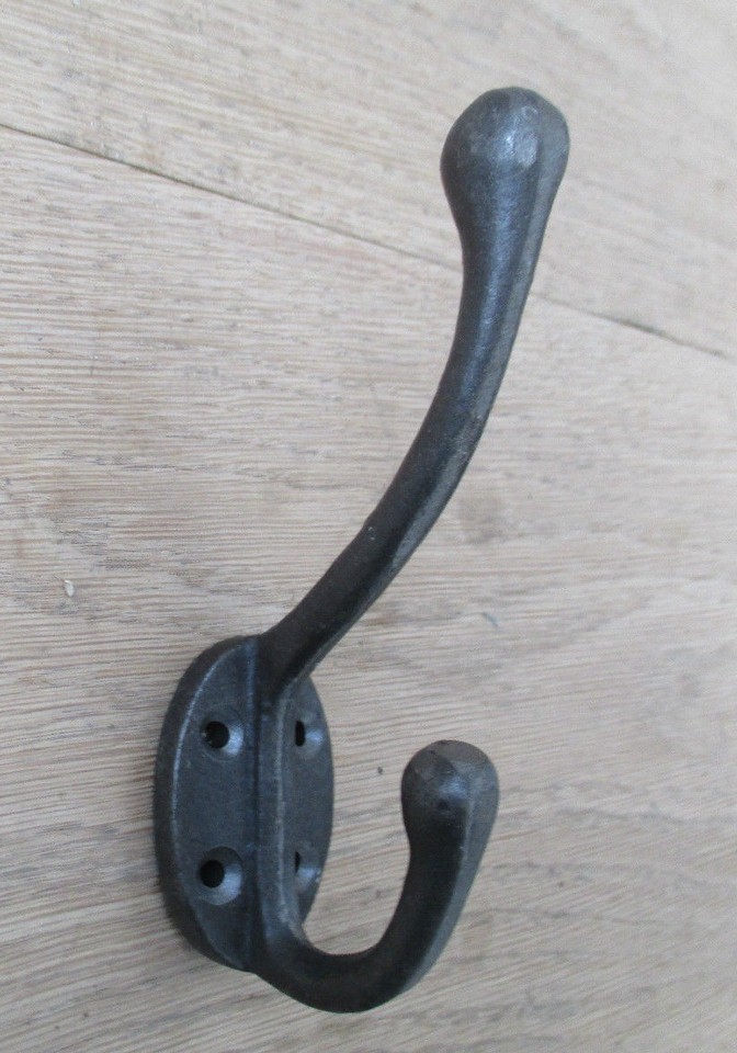RUSTIC IRON HOOKS ANTIQUE CAST IRON COAT HOOKS/OLD VINTAGE HAT HANGING ...