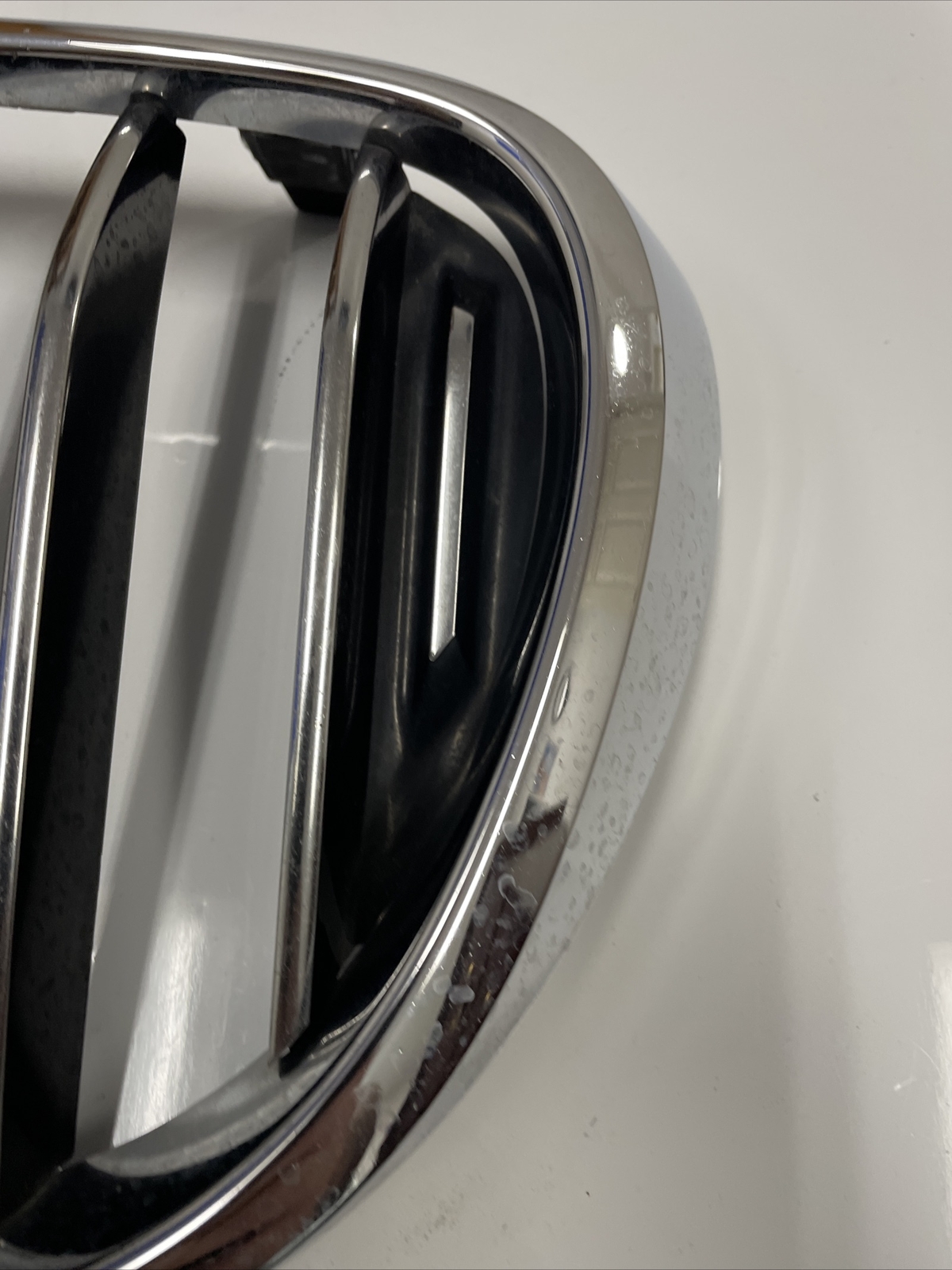 2016 BMW 740i G11 G12 OEM LH Left Driver Side Upper Kidney Grille ...