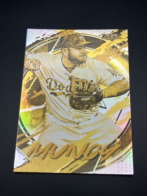 2020 Topps Fire Gold Minted #115 Max Muncy | eBay