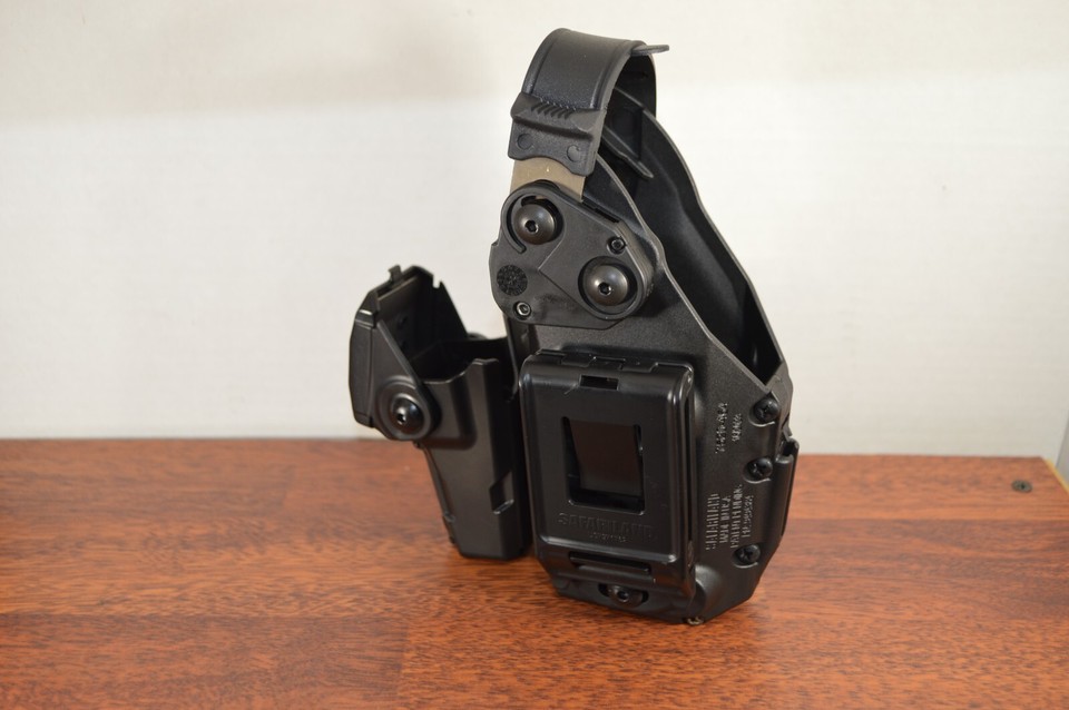 Safariland Taser 7 Holster 7520-464 Right Hand w/ Cartridge Carrier | eBay