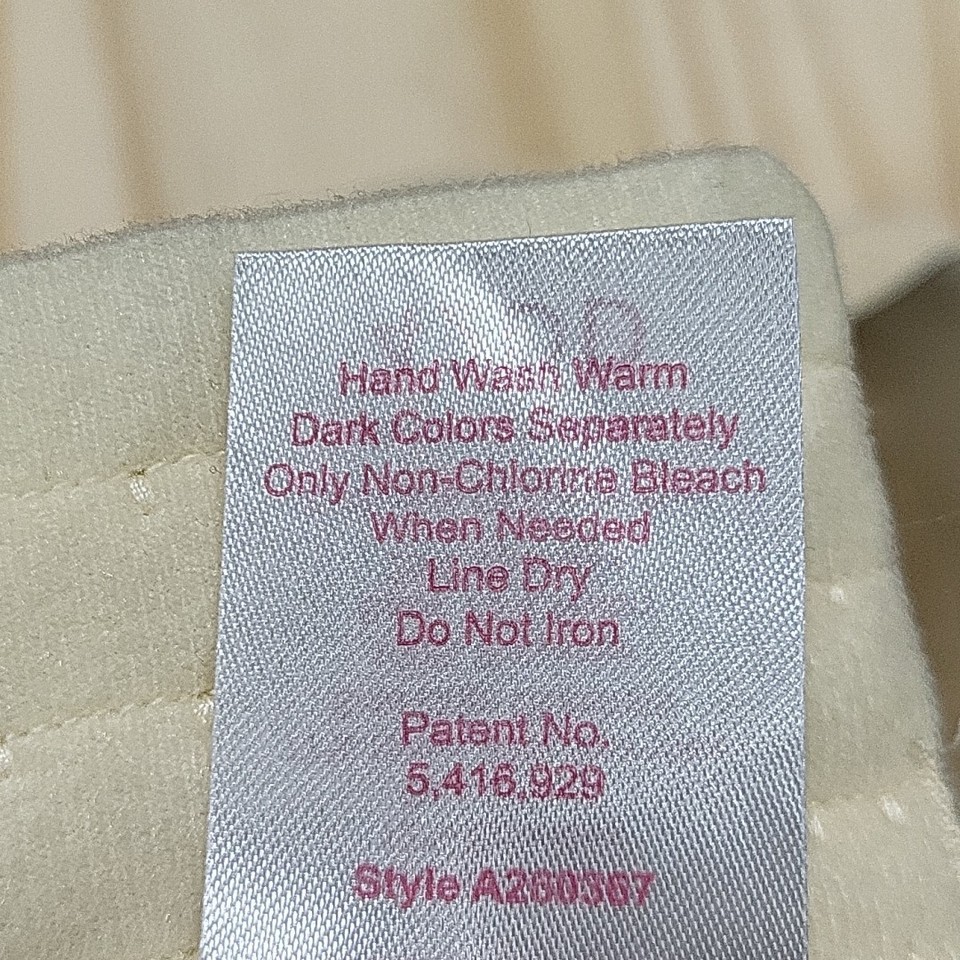 Breezies Lasies Trendy Seamless Wirefree Wireless Support Bra Size 42DD ...