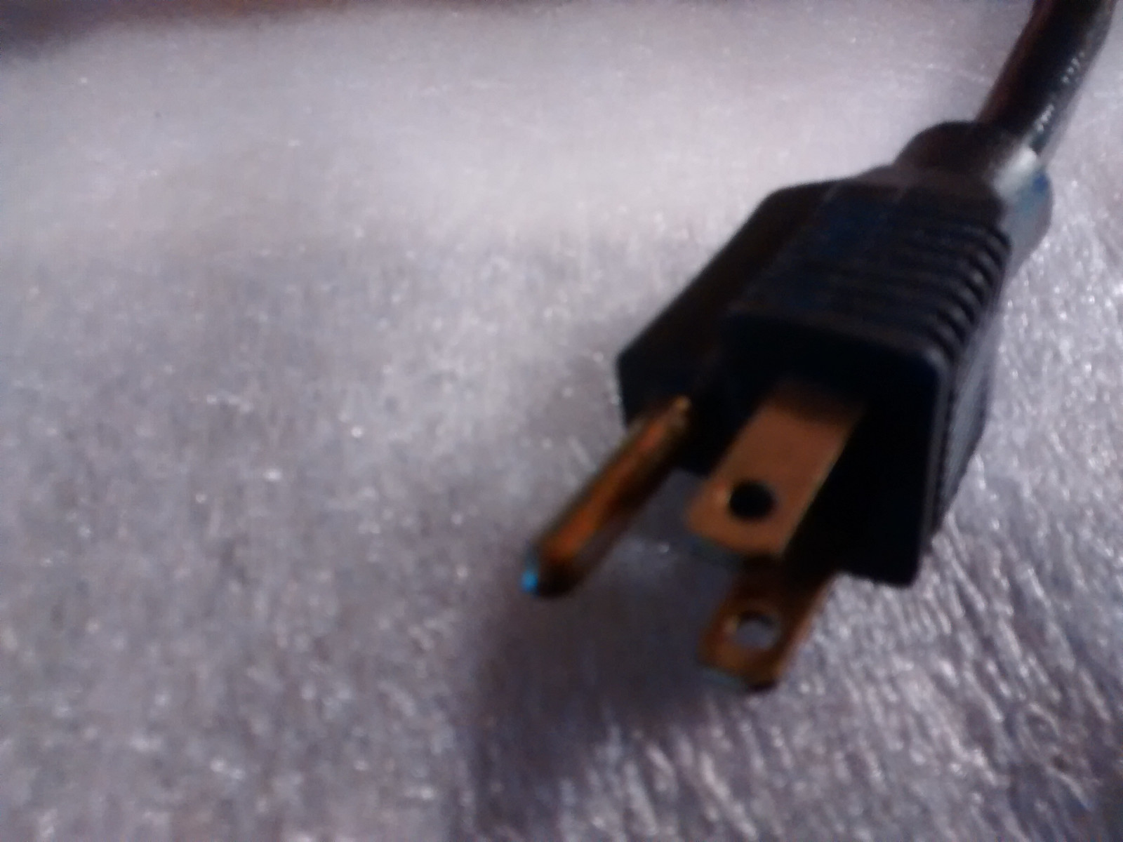 Legrand 4' Long Power Strip 12 outlets Relocatable Power Tap 15A 120V ...