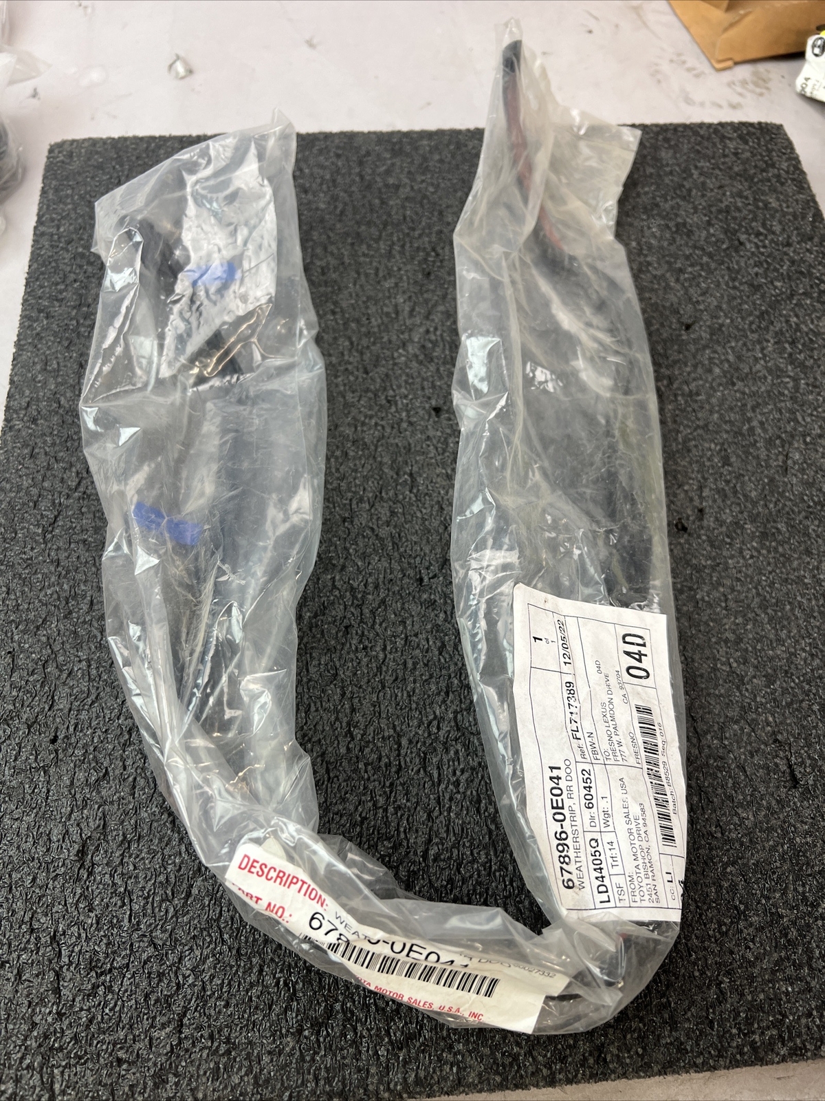 Lexus RX350 RX450 2016-2022 Weatherstrip LH Driver Side Rear Door 67896 ...