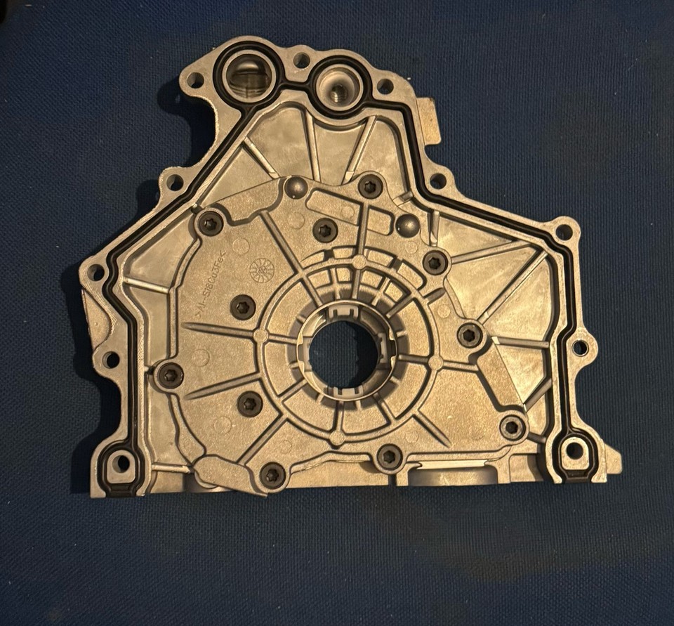 Genuine OEM RANGE ROVER L322 4.4 ENGINE OIL PUMP 6H4Q-6600-DD LR050540 ...