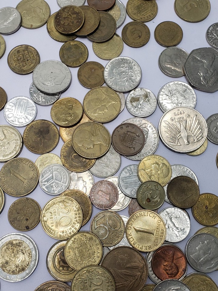 Mixed Lot Of Coin Currency 2 Pounds 14 Ounces Pesos Dollars Euros ...