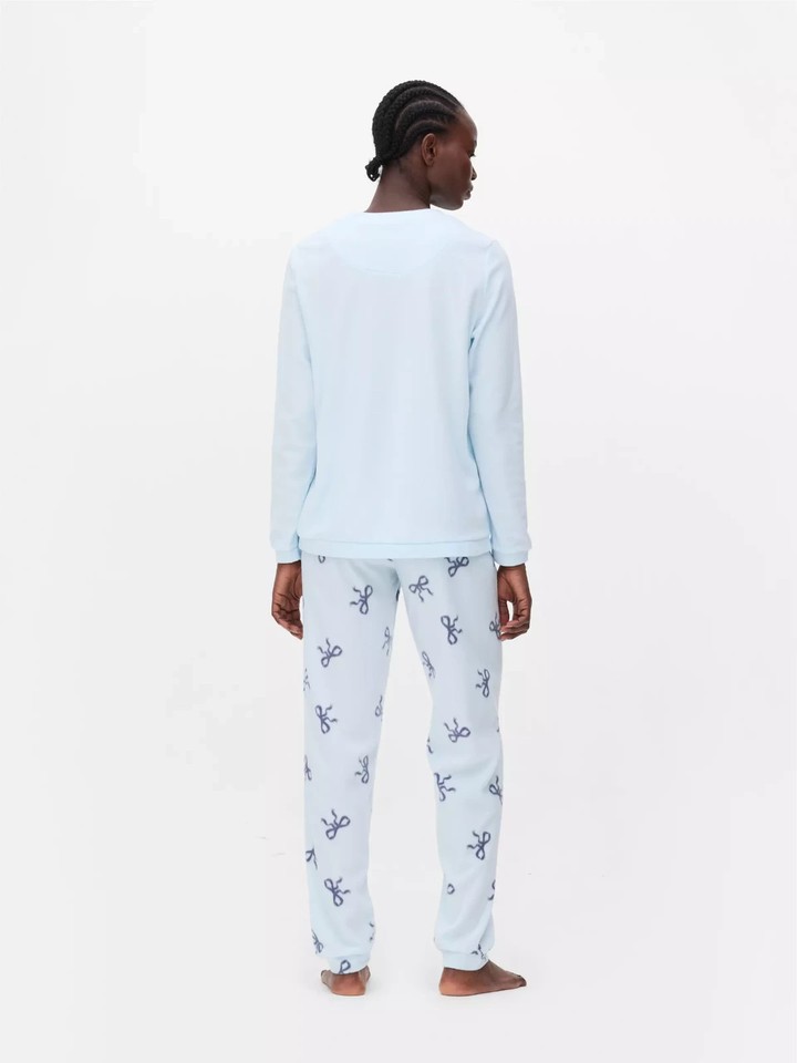 Primark Bow pyjama set size 22/24 (2XL) Womens Blue Bow Print Cozy ...