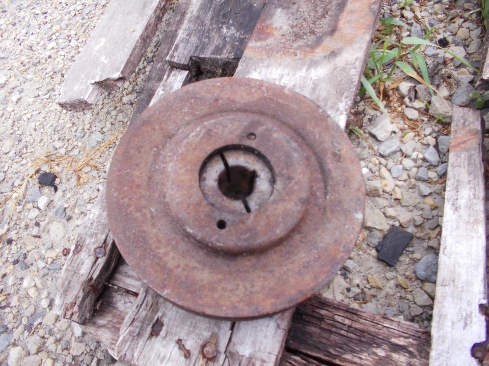 Woods L306 Belly mower Tractor deck blade spindle top belt drive pulley ...
