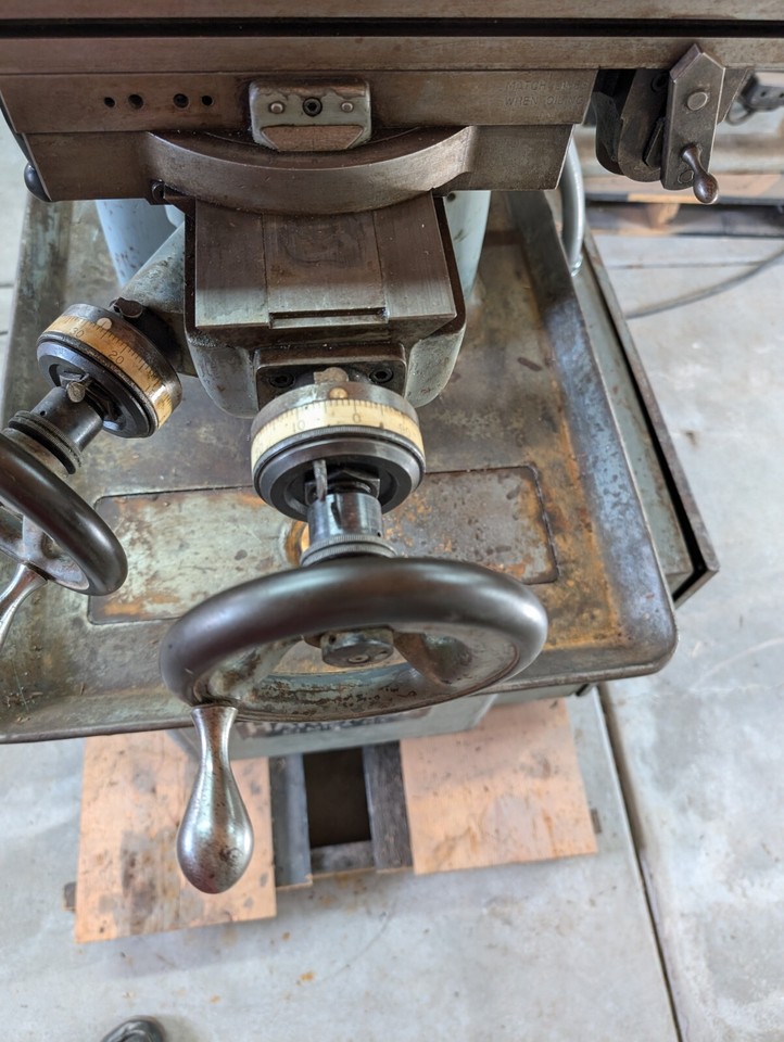 Hardinge Universal Mill UM, 110-1850 RPM, 6" x 25" Table, 120/240V ...