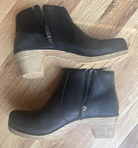 DANSKO MARIA BLACK LEATHER NUBUCK & RUBBER SOLE ZIP UP ANKLE BOOT SZ 38 ...