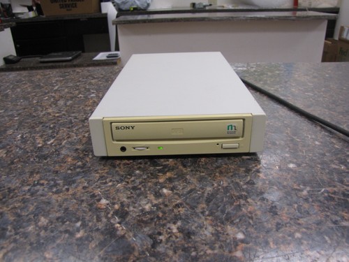Vintage Sony CSD-7611 External SCSI 4X CD-ROM Disk Drive | eBay